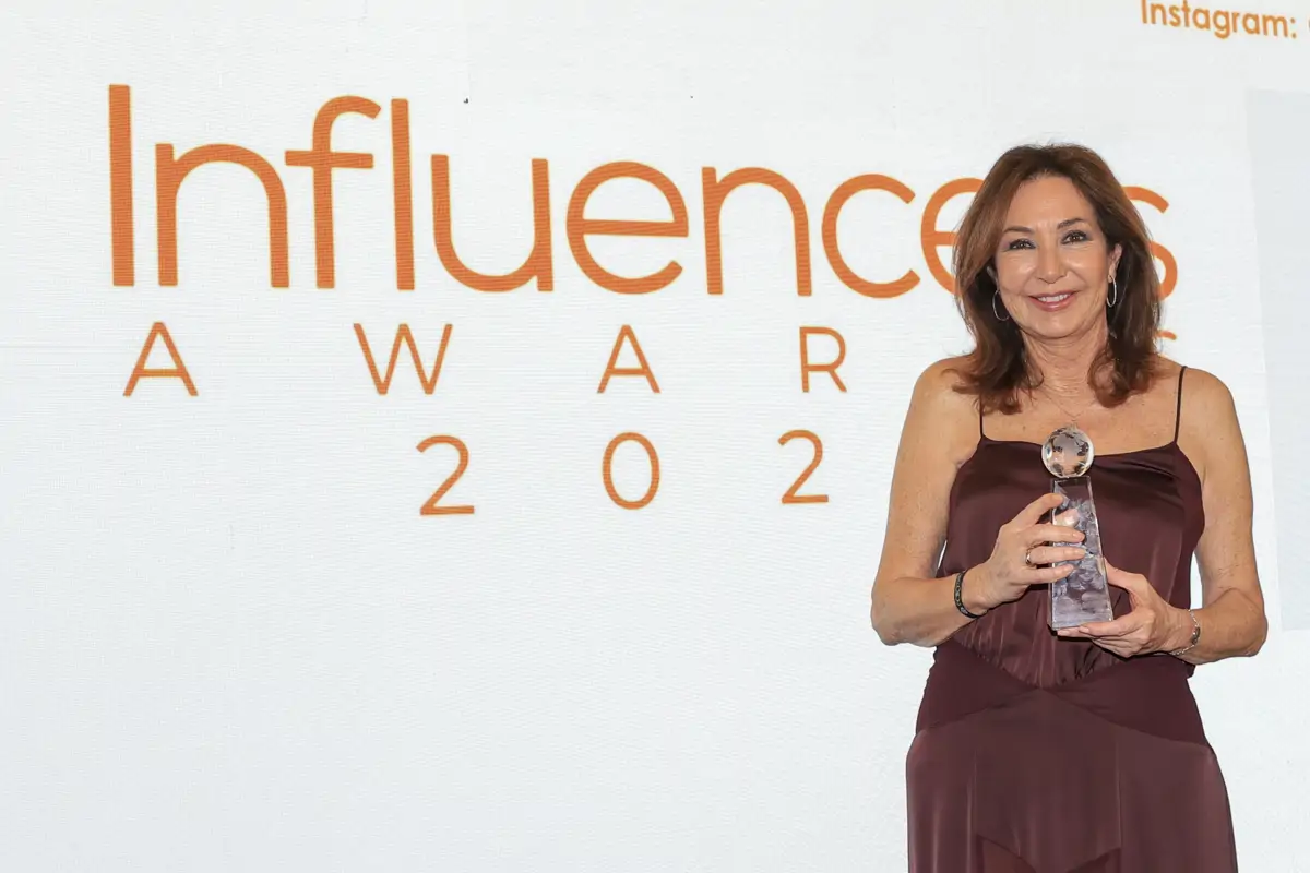 Ana Rosa Quintana, arrolladora amb el vestit d'inspiració lencera amb ...